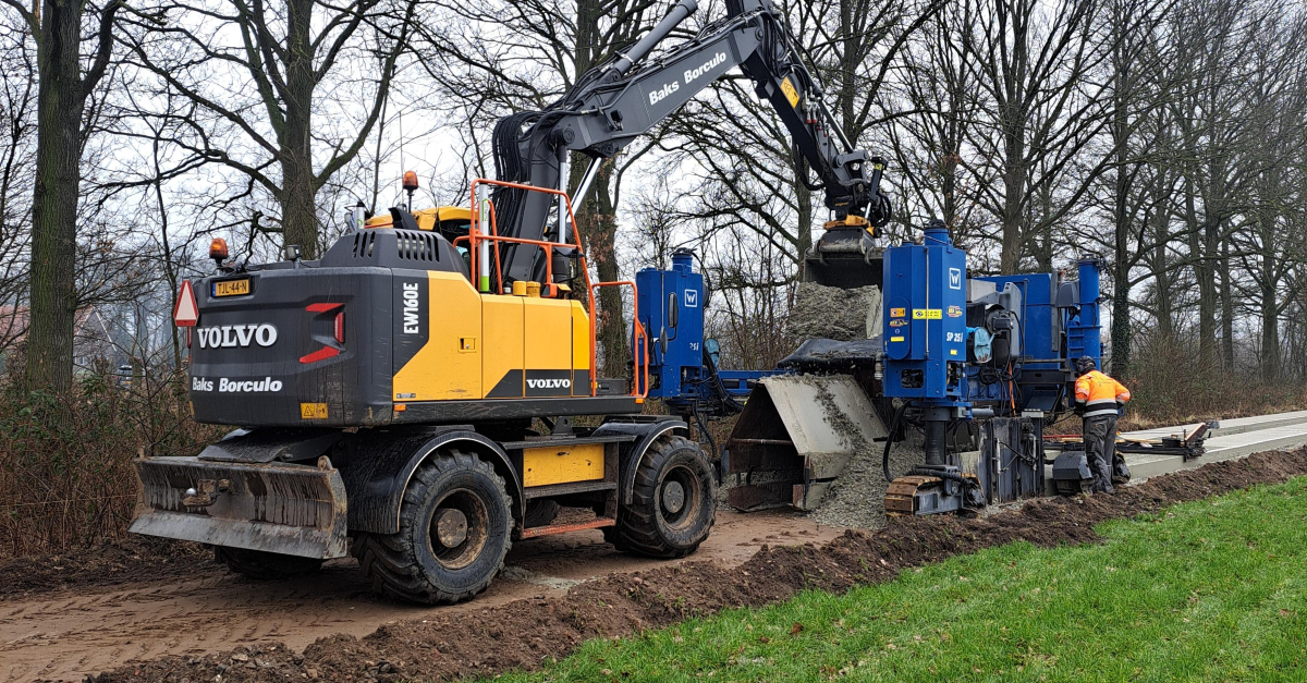 300 meter karrenspoor met duurzaam betonmortel | BKB Infra